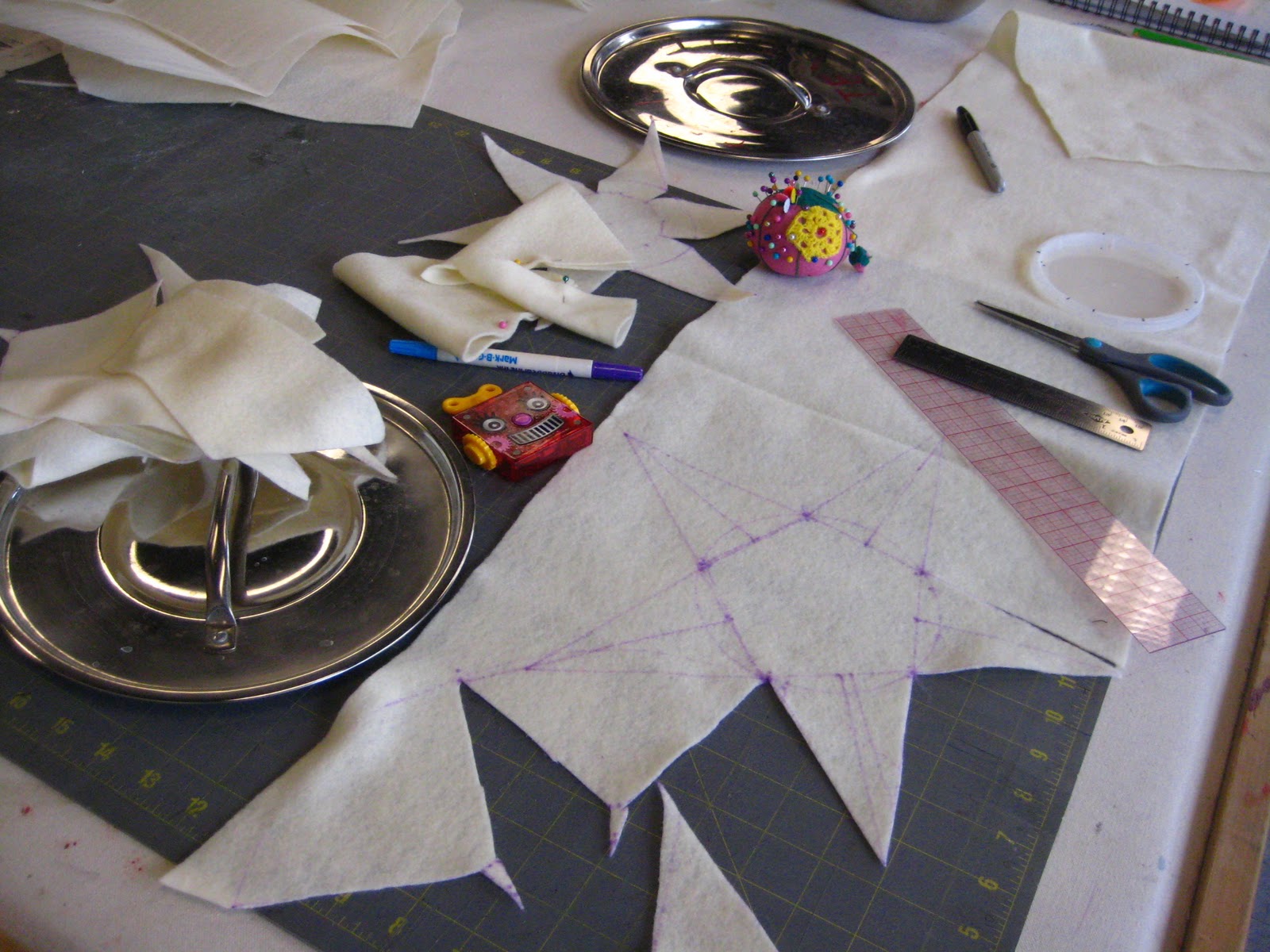 (Mud)Bucket: Studio Time: Textiles Galore