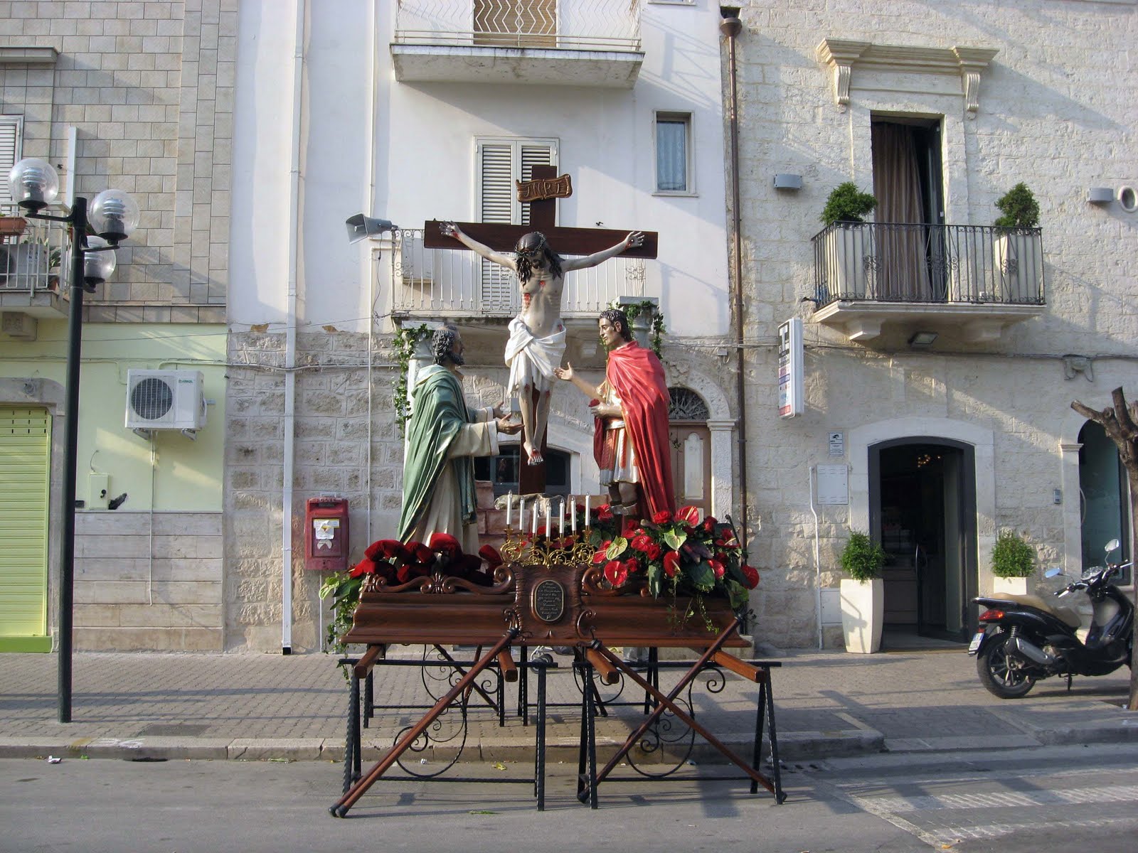 LA SETTIMANA SANTA A VALENZANO (BA): VENERDI' SANTO - Processione dei ...