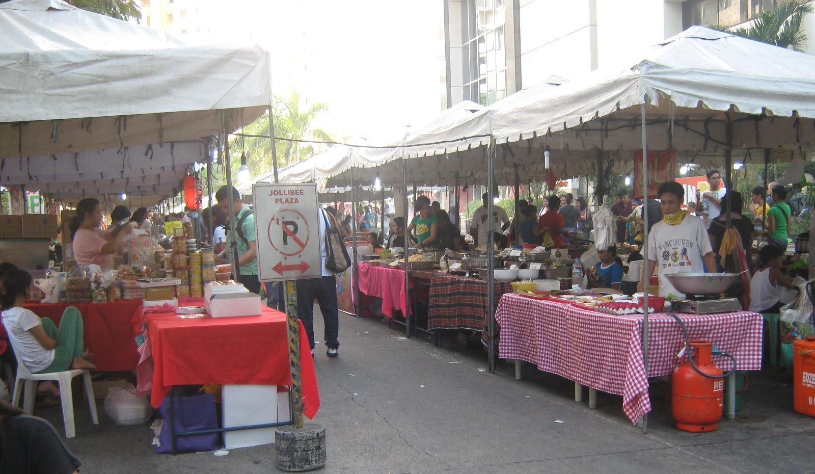 mae_ruth: Banchetto in Ortigas