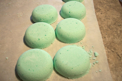 Envirocraftiness: Pedi Bombs!!