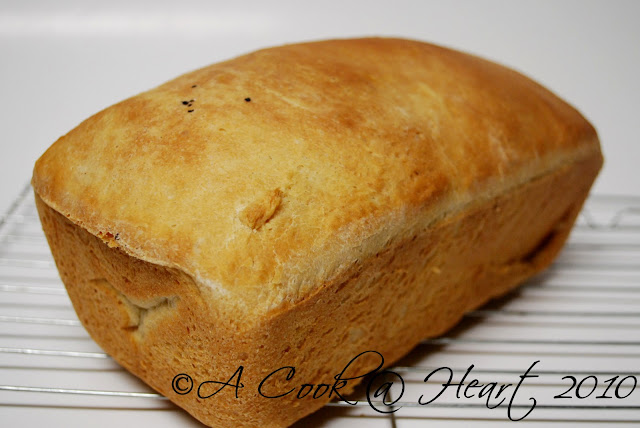 A Cook @ Heart: Classic White Pan Bread