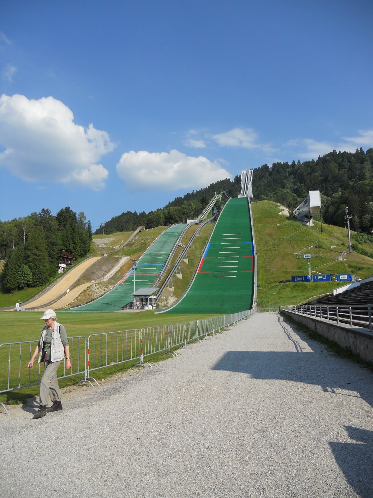 Ashley's Trip to Prague and Beyond!: Garmesh and Luwig II