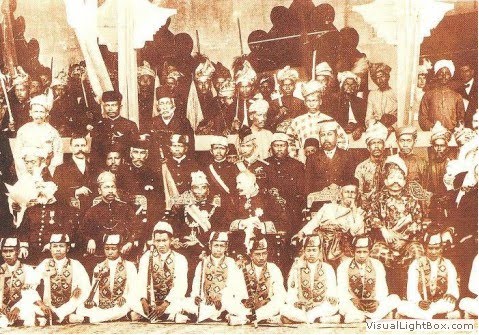 FOTO DURBAR PERTAMA DAN KEDUA DAN KEZAMAN KINI ~ Rajamenangis : Di Mana ...