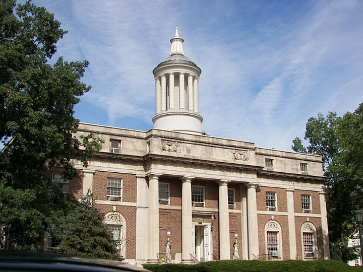 PLAINFIELD TODAY: State forces removal of mayor's City Hall banner