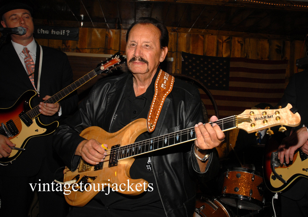 VintageTourJackets: The Ventures Nokie Edwards in Concert