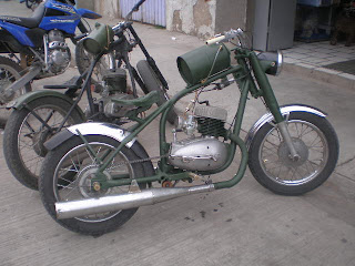islo-pitbullgarage: moto islo bobber 175cc apache