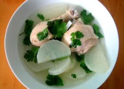 Riya's Kitchen: chicken & daikon soup