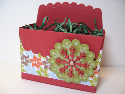 Lynda's Quiet Time : scallop envelope boxes