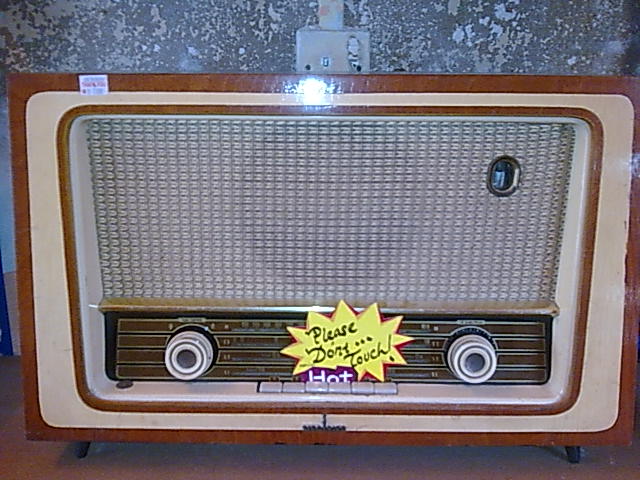 Radio Lama / Old Radio
