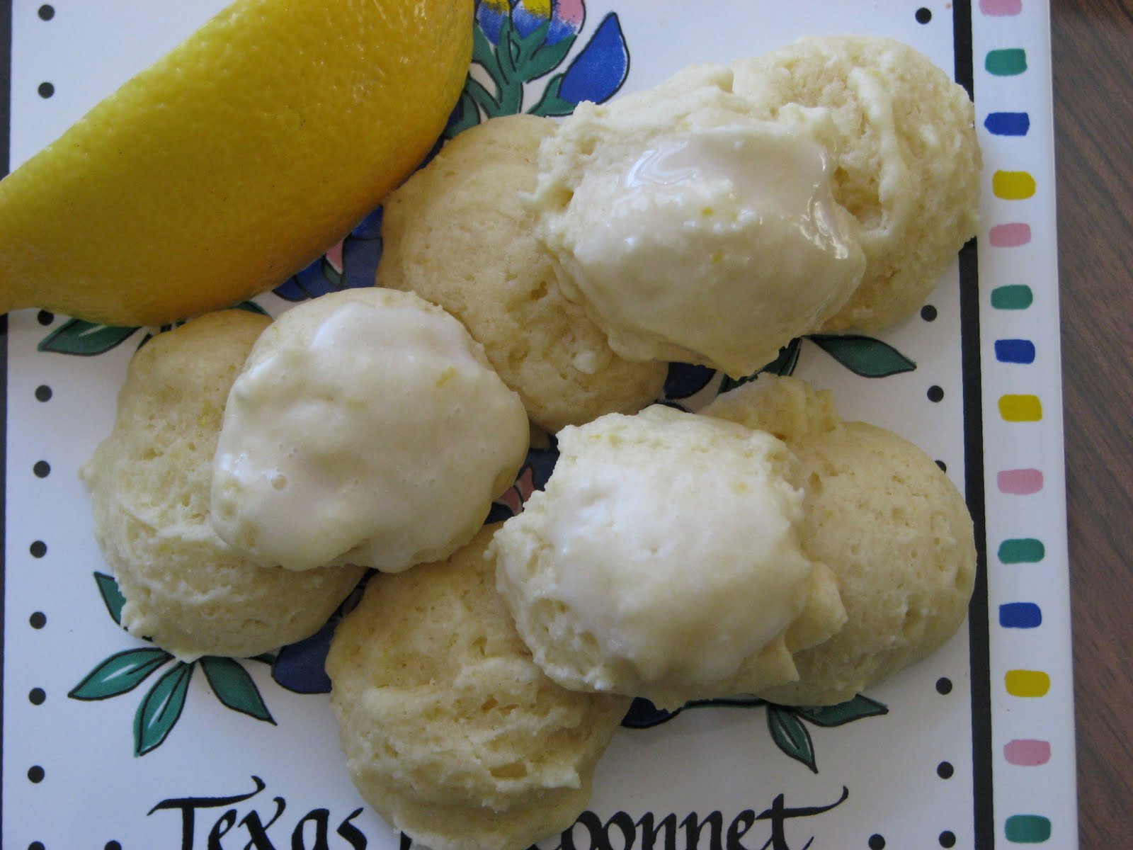 TheFultonGirls: Lucious Lemon Anise Cookies