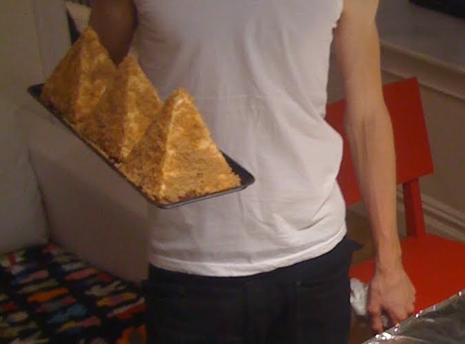 Cooking for looking: How to: edible pyramid