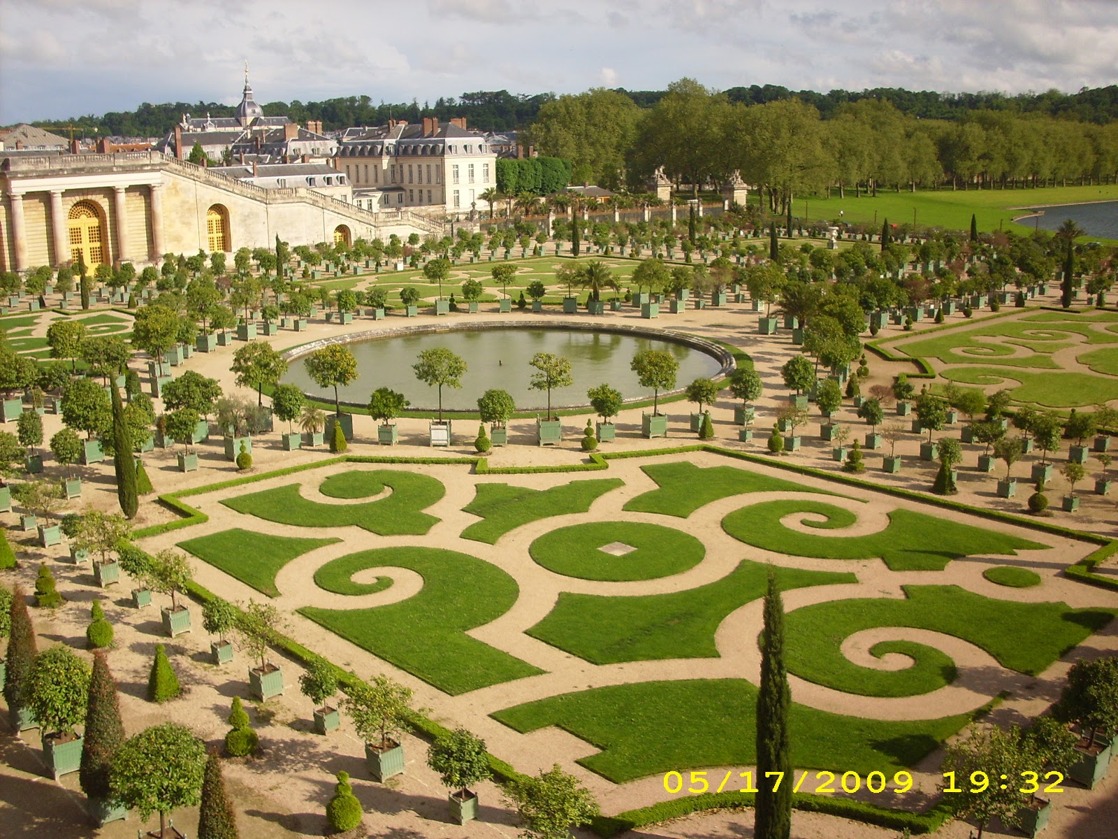 Jurnal de' Paris- Gradinile Palatului Versailles : o incantare vizuala ...