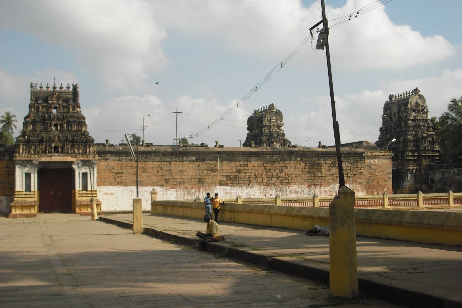 angelspinenvy: A Primer on South Indian Temples