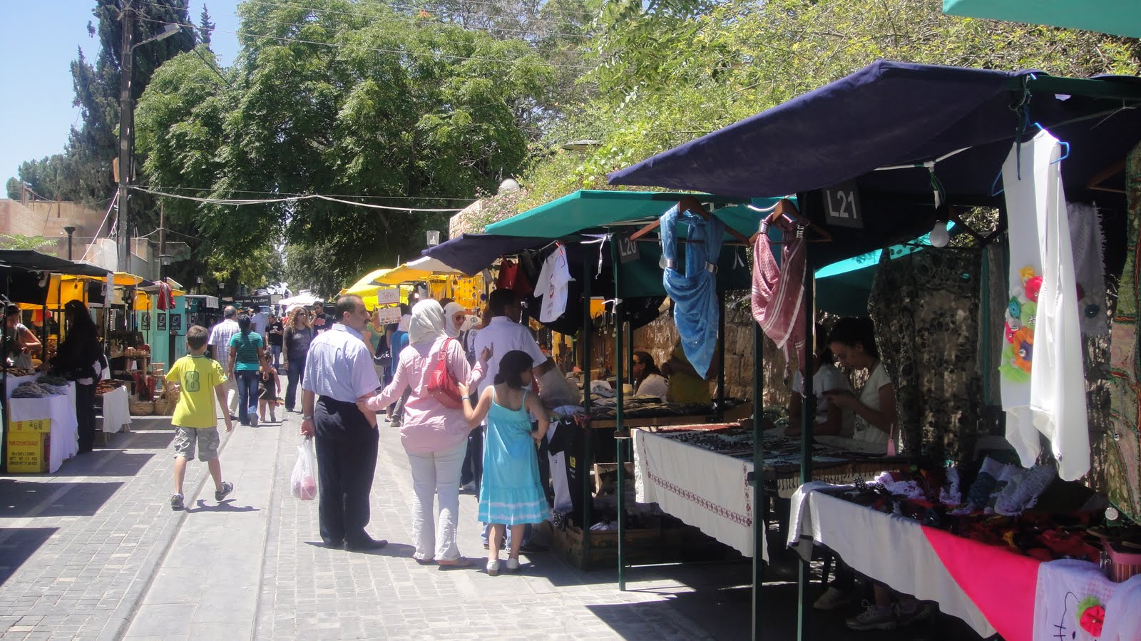 Bibs, Babs, Bobs in Amman: Souk Jara - a lovely outdoor market in Amman