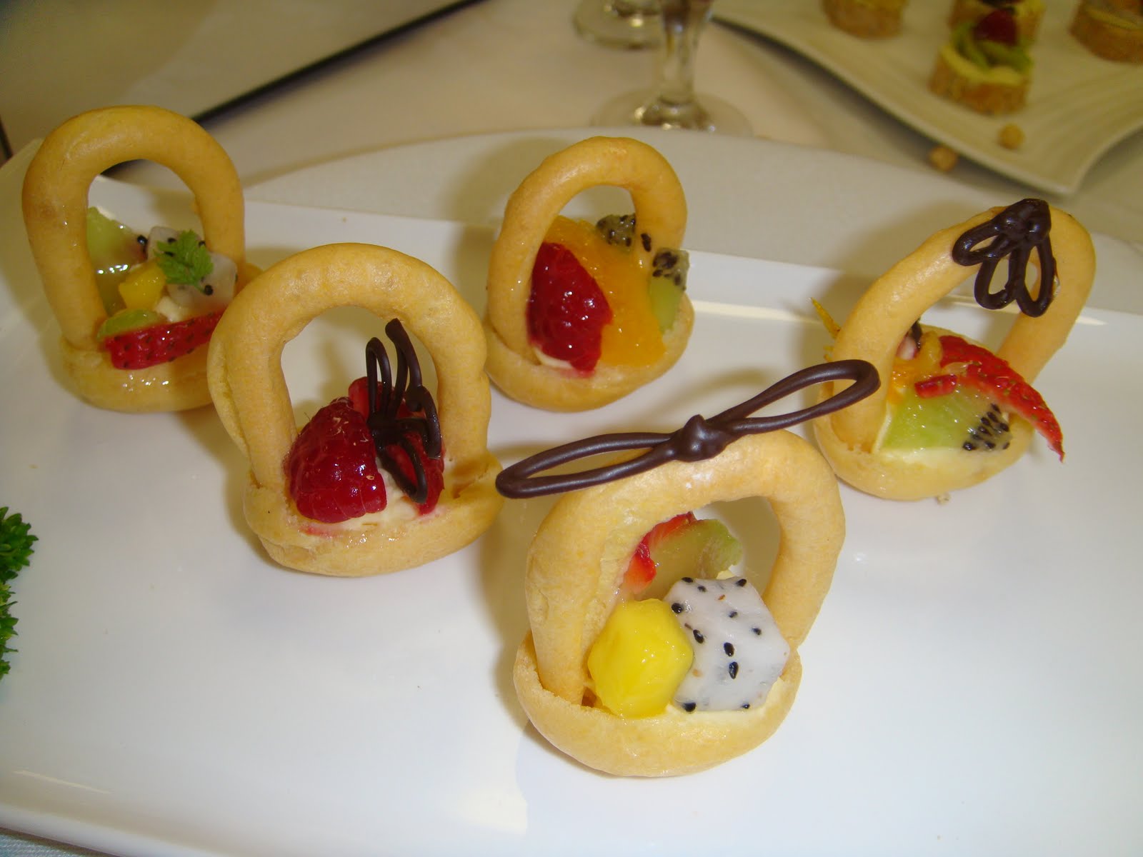 Yummy Baking: Mini Basket Choux Pastry