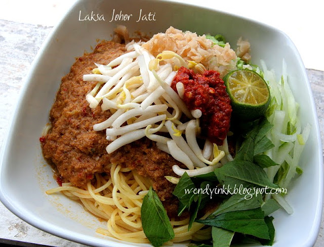 Table for 2.... or more: Johor Laksa