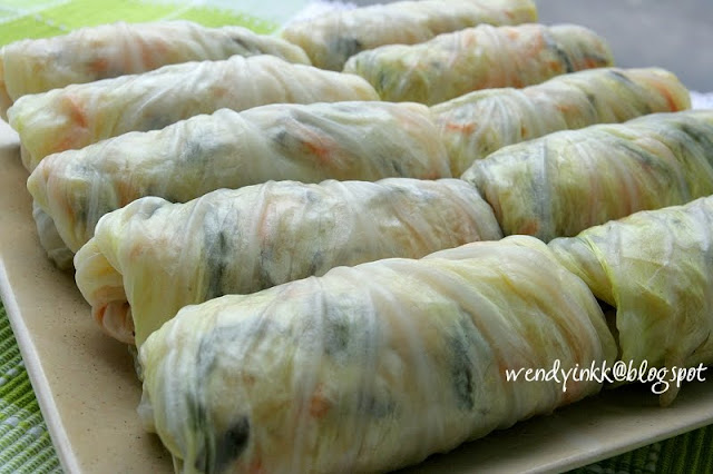 Table for 2.... or more: Cabbage Veggie Rolls