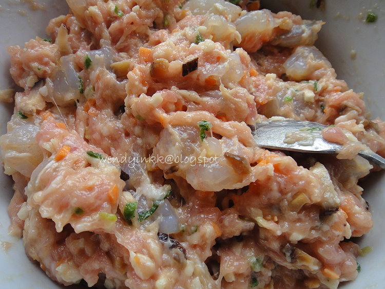 Table for 2.... or more: Pork Caul Rolls