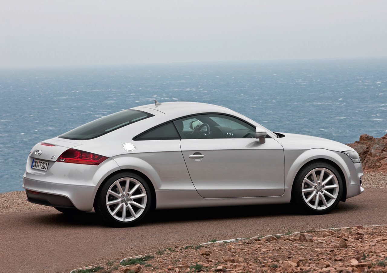 Officially Revealed: 2011 Audi TT shows new facelift - 211 hp 2.0 TFSI ...