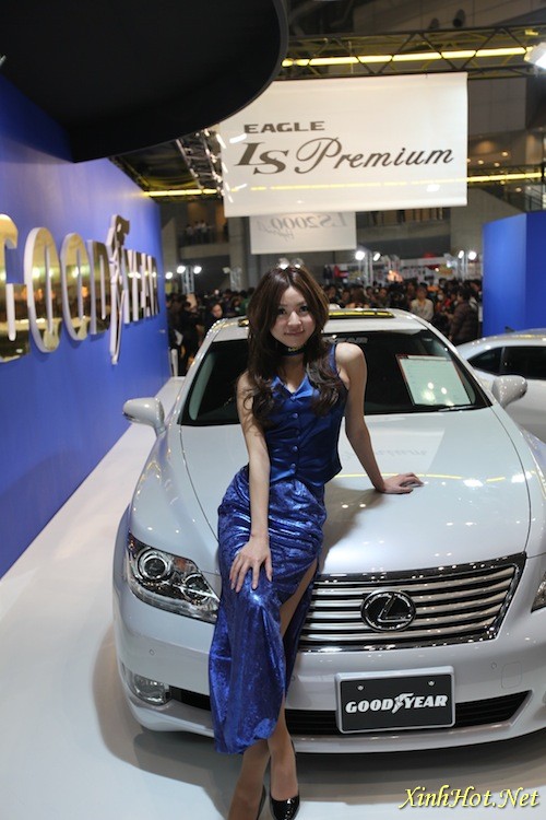 2010 Tokyo Auto Salon Girls - Car show, Auto girl show, Auto models ...
