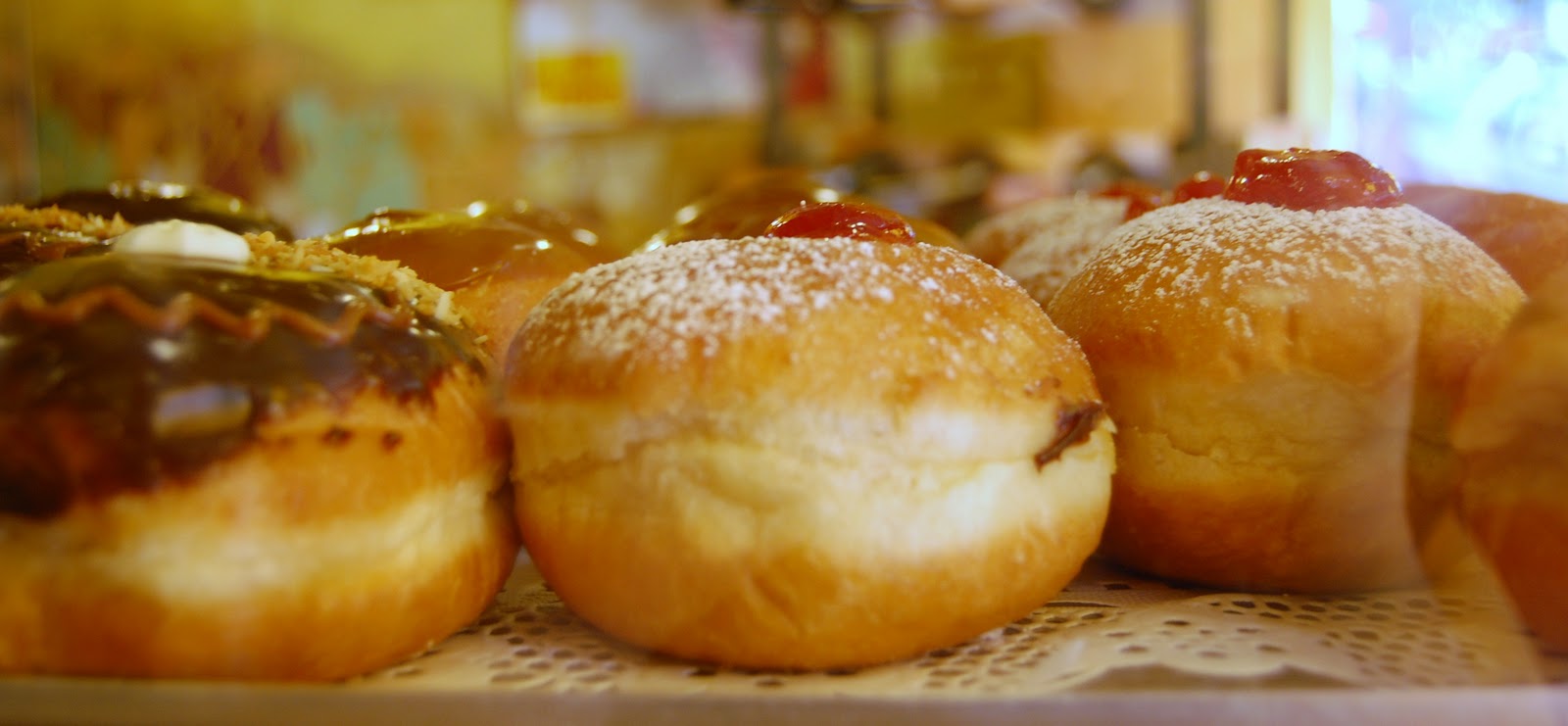 Taste TLV: Sweet T-LV: Kurtosh Hungarian Pastries