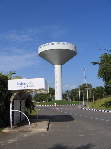 Welcome to Trivandrum District: Kazhakuttom (Kazhakuttam)