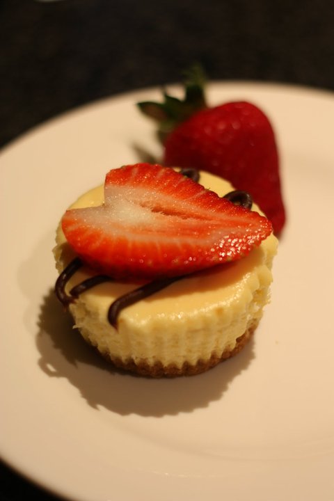 Welcome to Grace's Kitchen!: Mini Baked Cheesecakes
