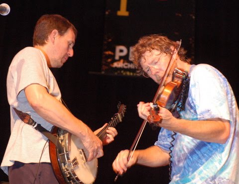 Ted Lehmann's Film, Books, Music & Commentary: "Circles Around Me" by ...