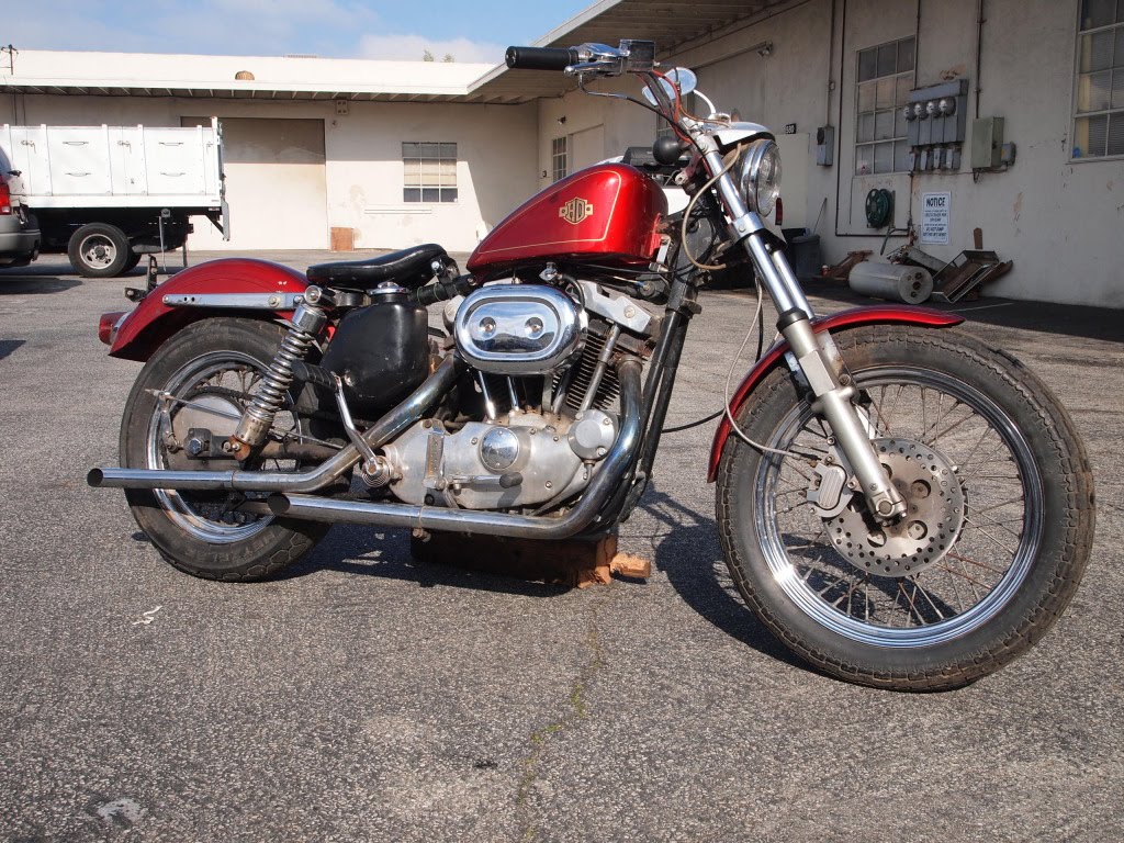 South Bay Street Machines: 1973 Ironhead Sportster XLH