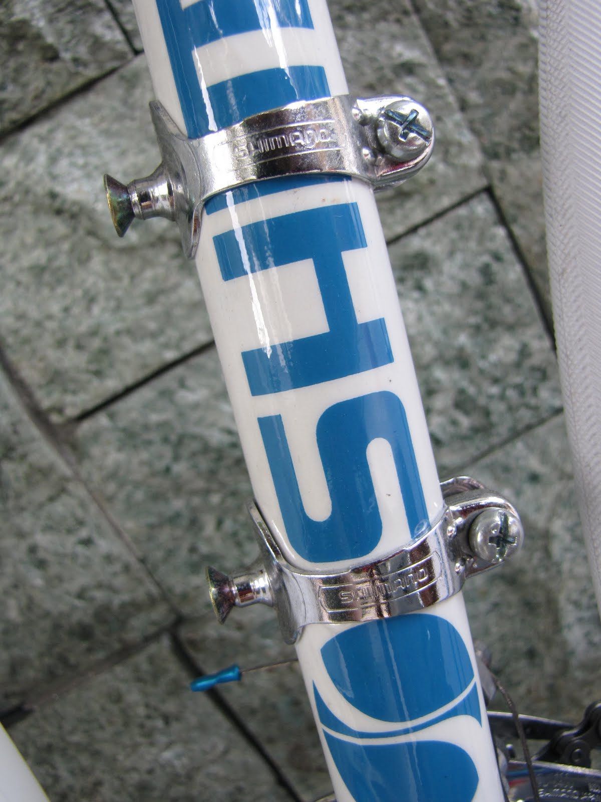 OLD SKOOL CYCLE: SHIMANO 600 COMPLETE BIKE - RM5000.00