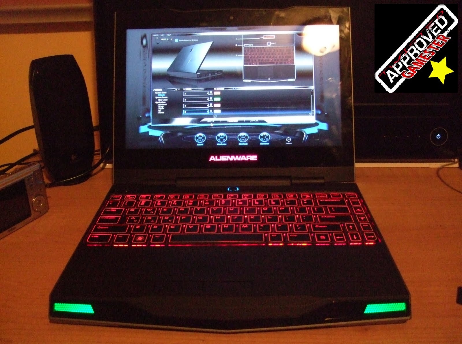 Twisted Gamester: Alienware M11x review