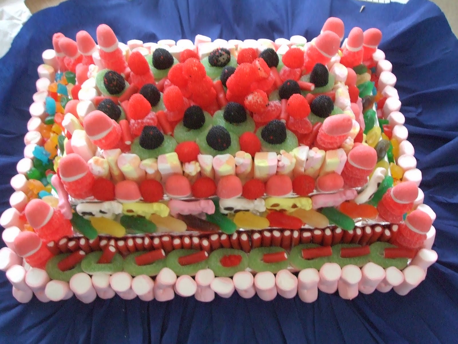 Baked in Heaven: Bolo de Gomas