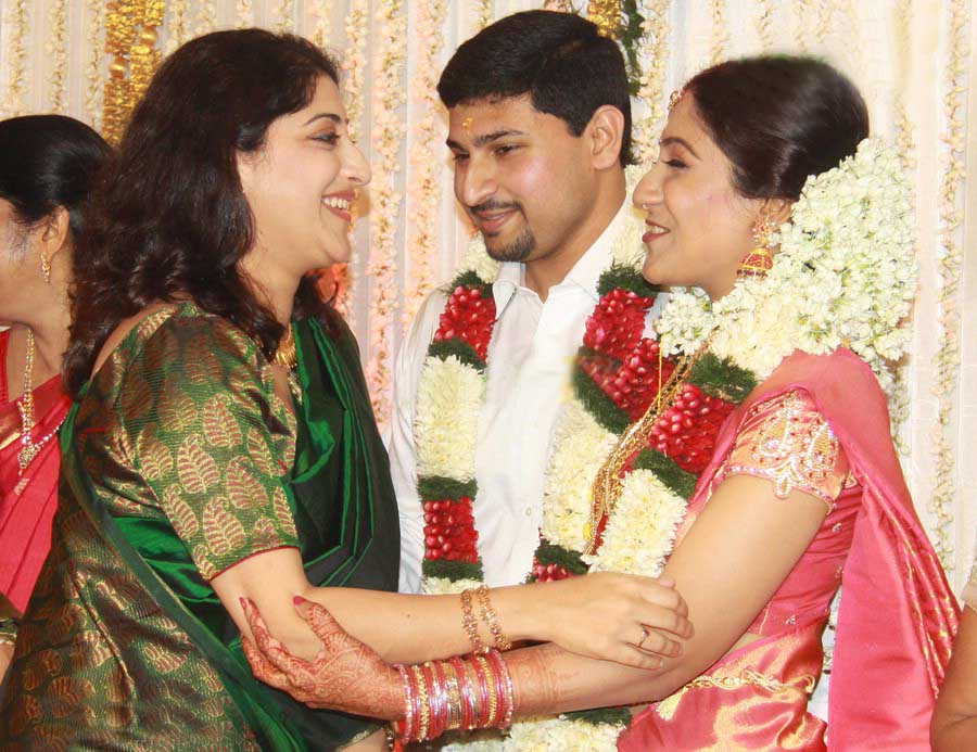 Asha Ashish: Playback Singer Swetha Mohan Wedding Pictures