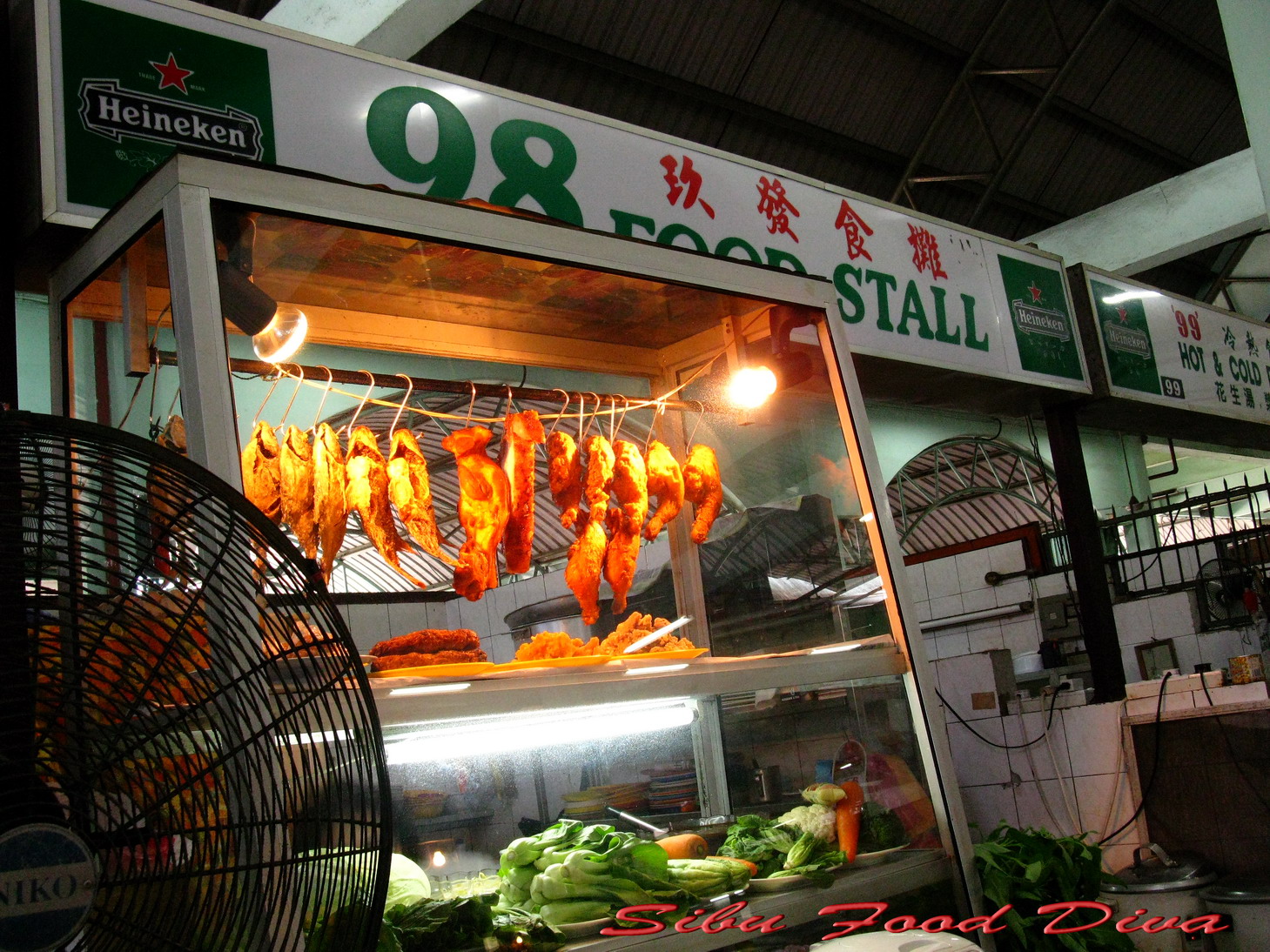 Sibu Food Diva: Sibu Central Market Food And Beverages Hall of Fame