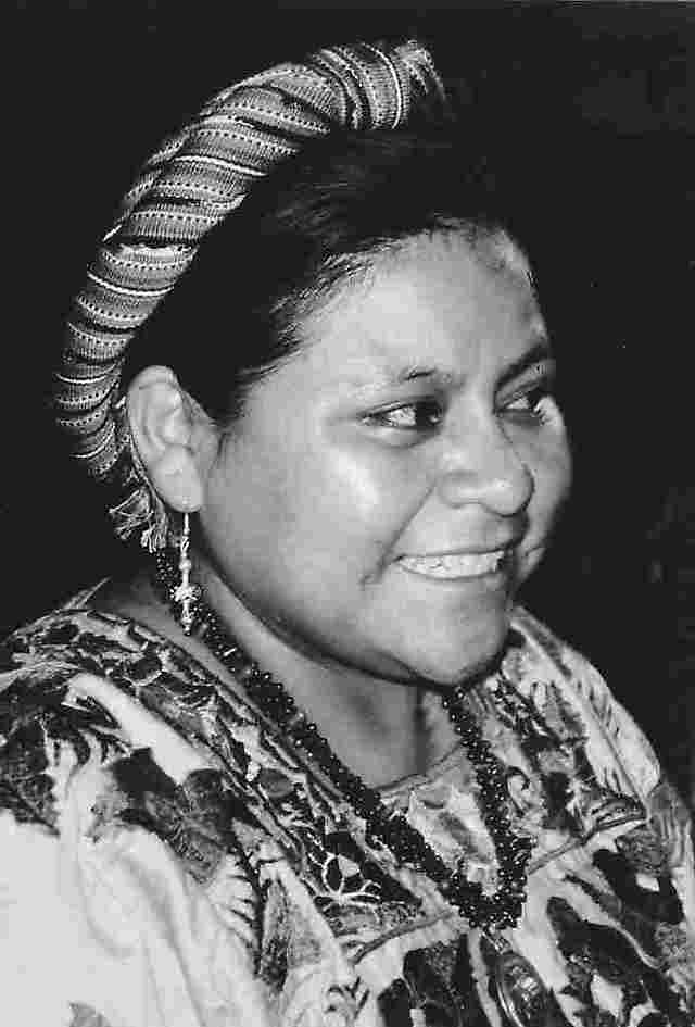 no+racismoenlatinoamerica: Los inicios de Rigoberta Menchú