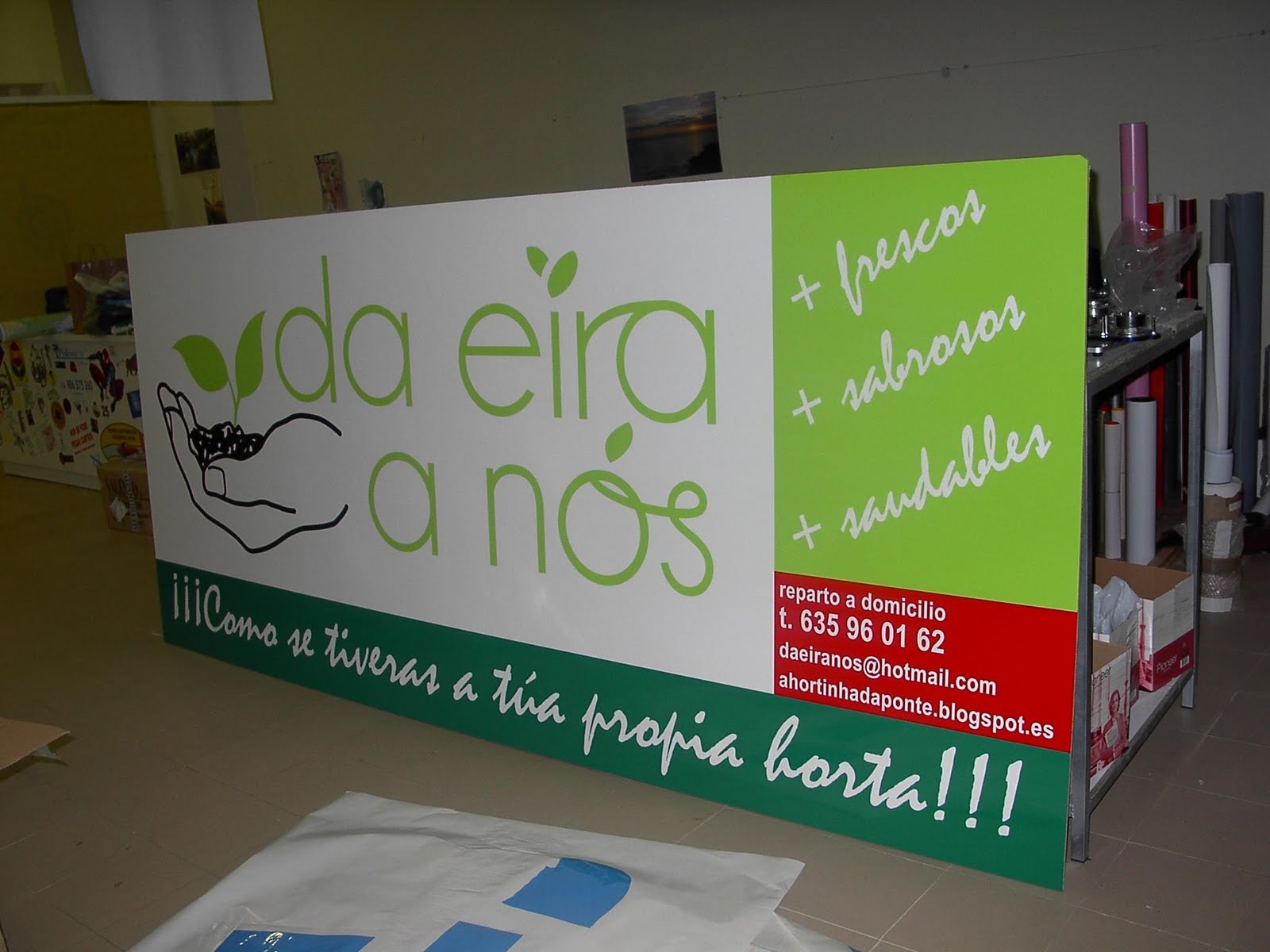 estrada gráfica s.l.: chapa de madera rotulada