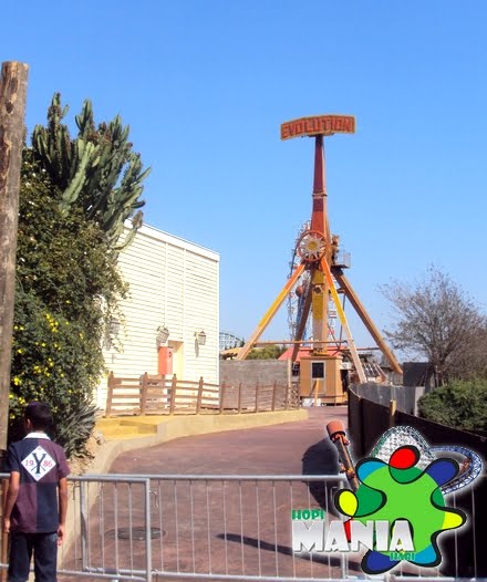 Parques Radicais: Evolution em Hopi Hari