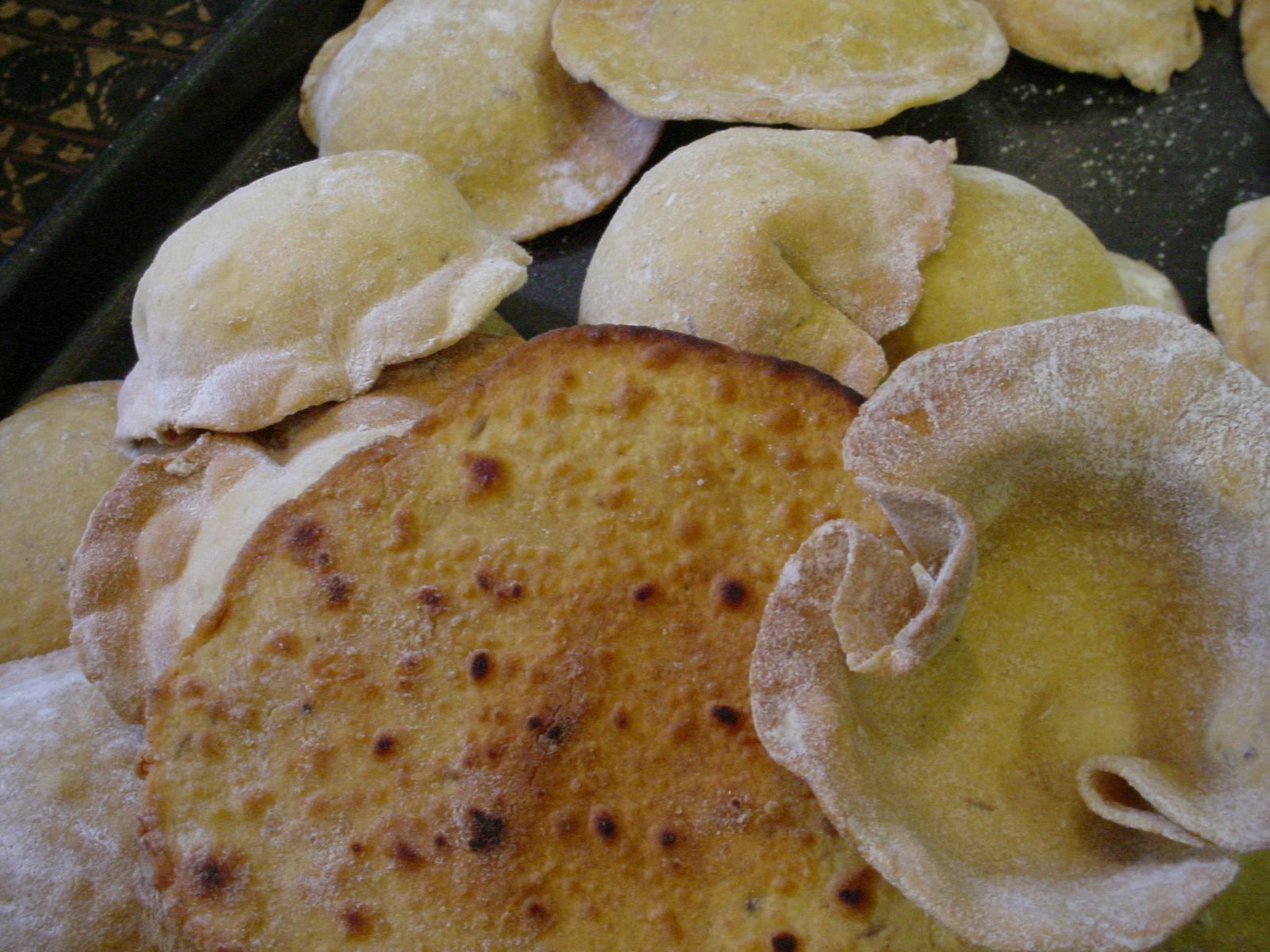 Flitzy Phoebie: Baked and Fried Poppadom