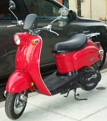 Philadelphia Used Scooters: 2003 MADAMI GALILEO 49cc (QJ Motors) Scooter!