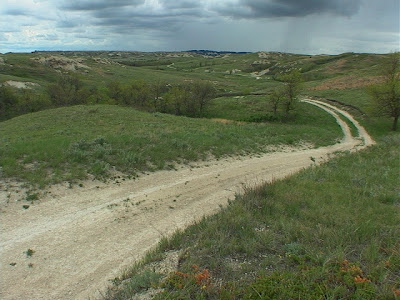 Bob's Blah-Blah Blog: "Travelogue: North Divide Road, Slim Buttes, SD"