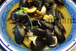 Cuinant: -CLÒTXINES SACSADES