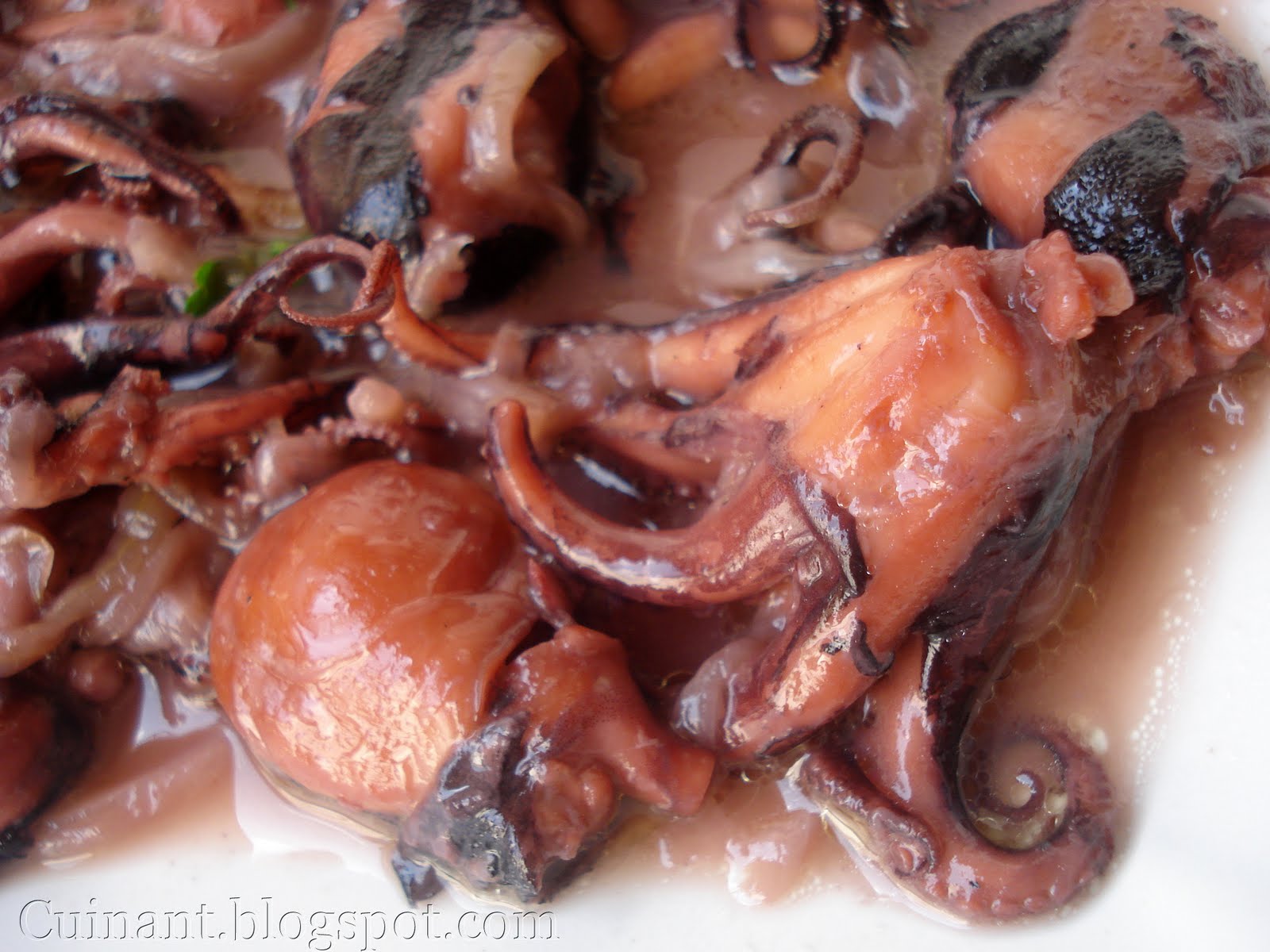 Cuinant: Pulpitos Encebollados