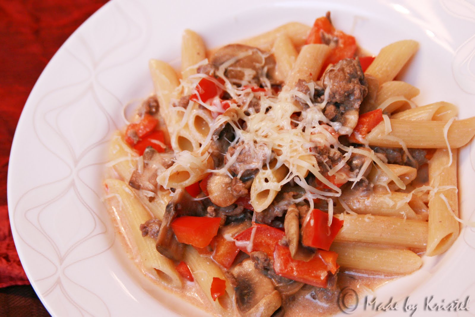 Kergelt tšilline pasta veiseliha ja seentega | TOIDUJUTUD