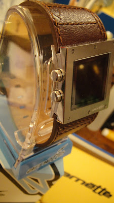 Just Chilling...: Arnette Watch -Review- AR 03002