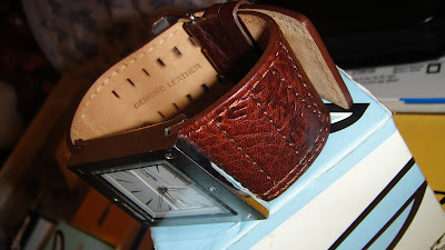 Just Chilling...: Arnette Watch -Review- AR 02702