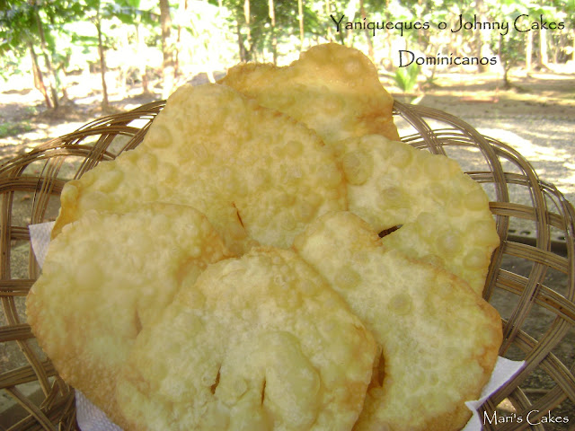 Yaniqueques o Johnny Cakes | Mari's Cakes