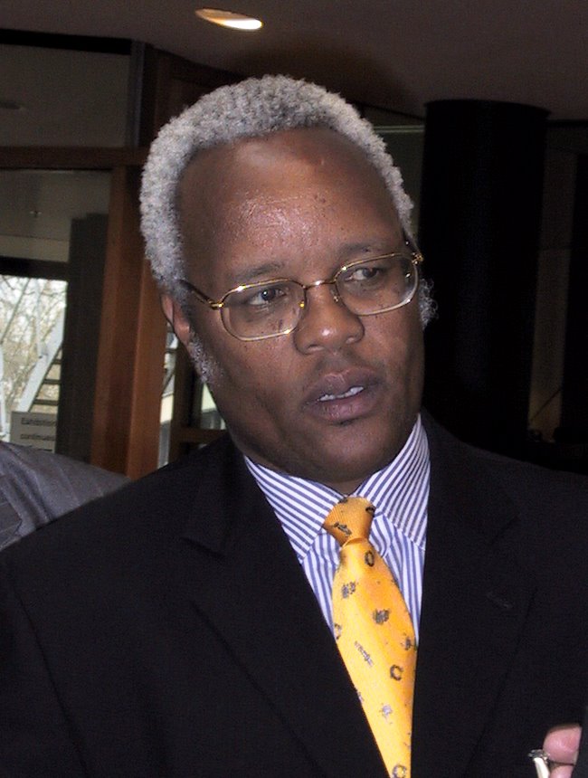 Tanzanian Association Oslo: Lowassa aelekea Vienna