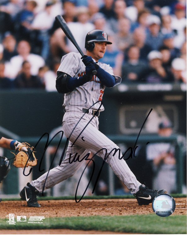 Droidtrader's Sports Memorabilia: Roger Metzger Return and Cedar Cliff ...