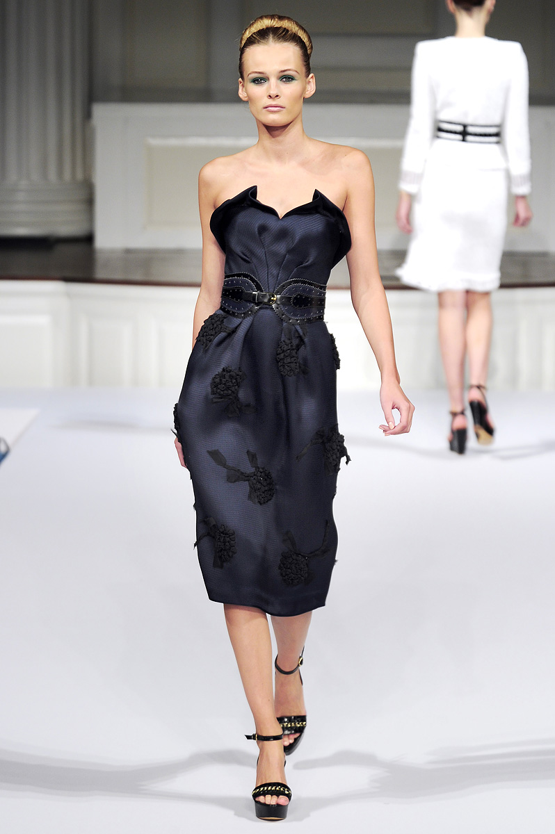 Snap, Fashion, Pop!: Oscar de la Renta's Spanish Feast