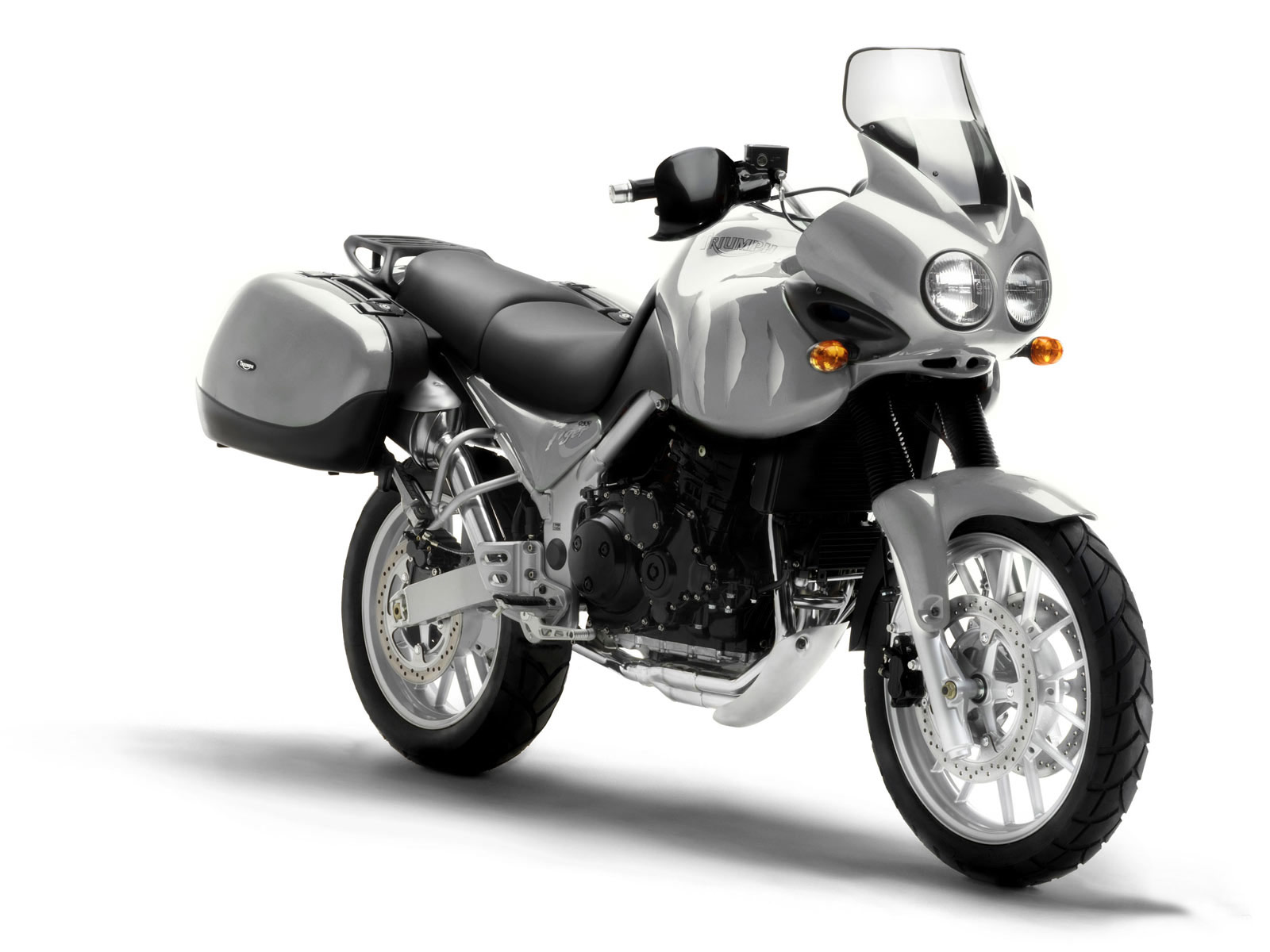 Harley Davidson Motorcycles Today: TRIUMPH Tiger (2006) specs | pictures